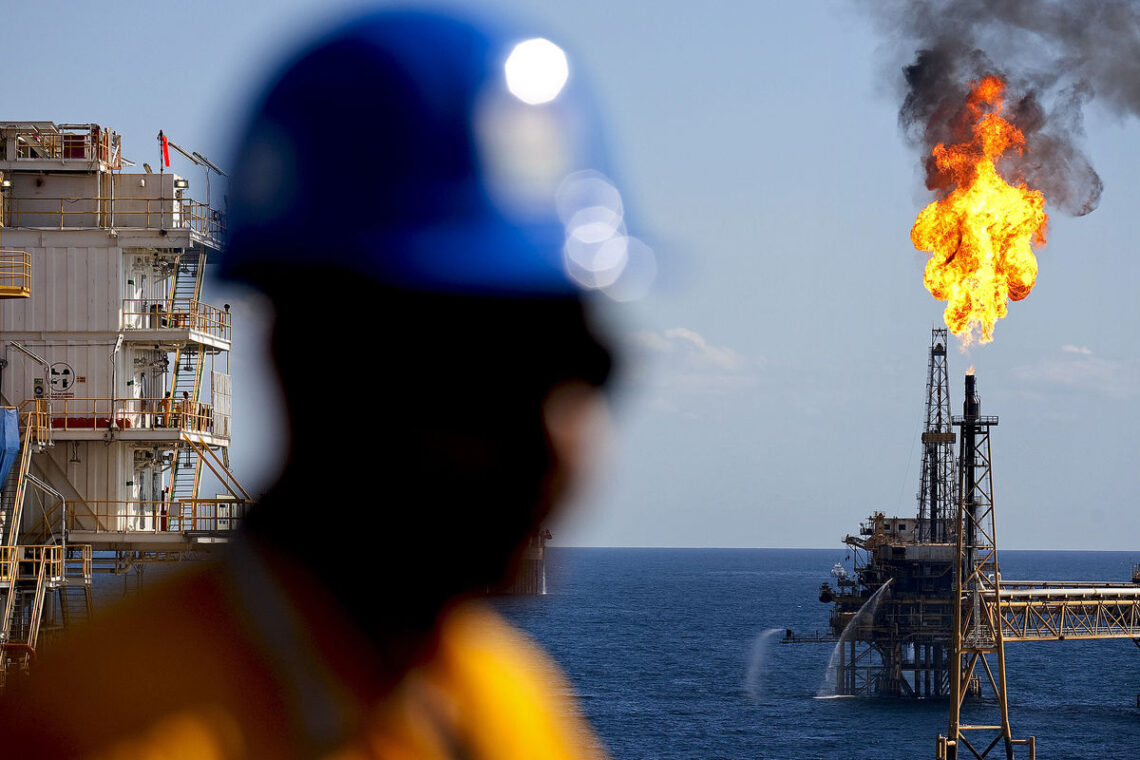 Gas Flaring Penalty Funds Be Paid To Host Communities, Niger Delta ...